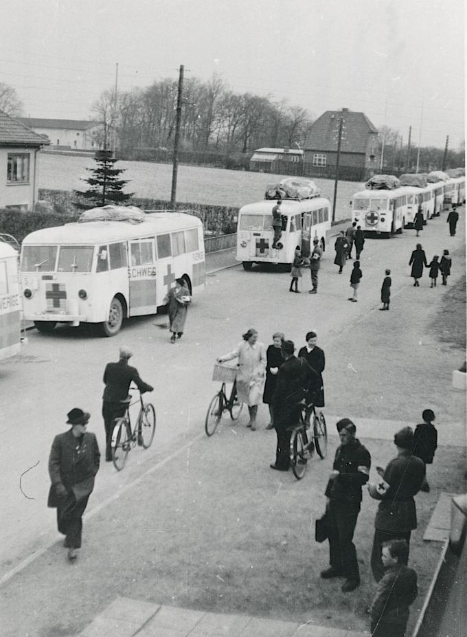 Hvide Busser, De | Grænseforeningen.dk